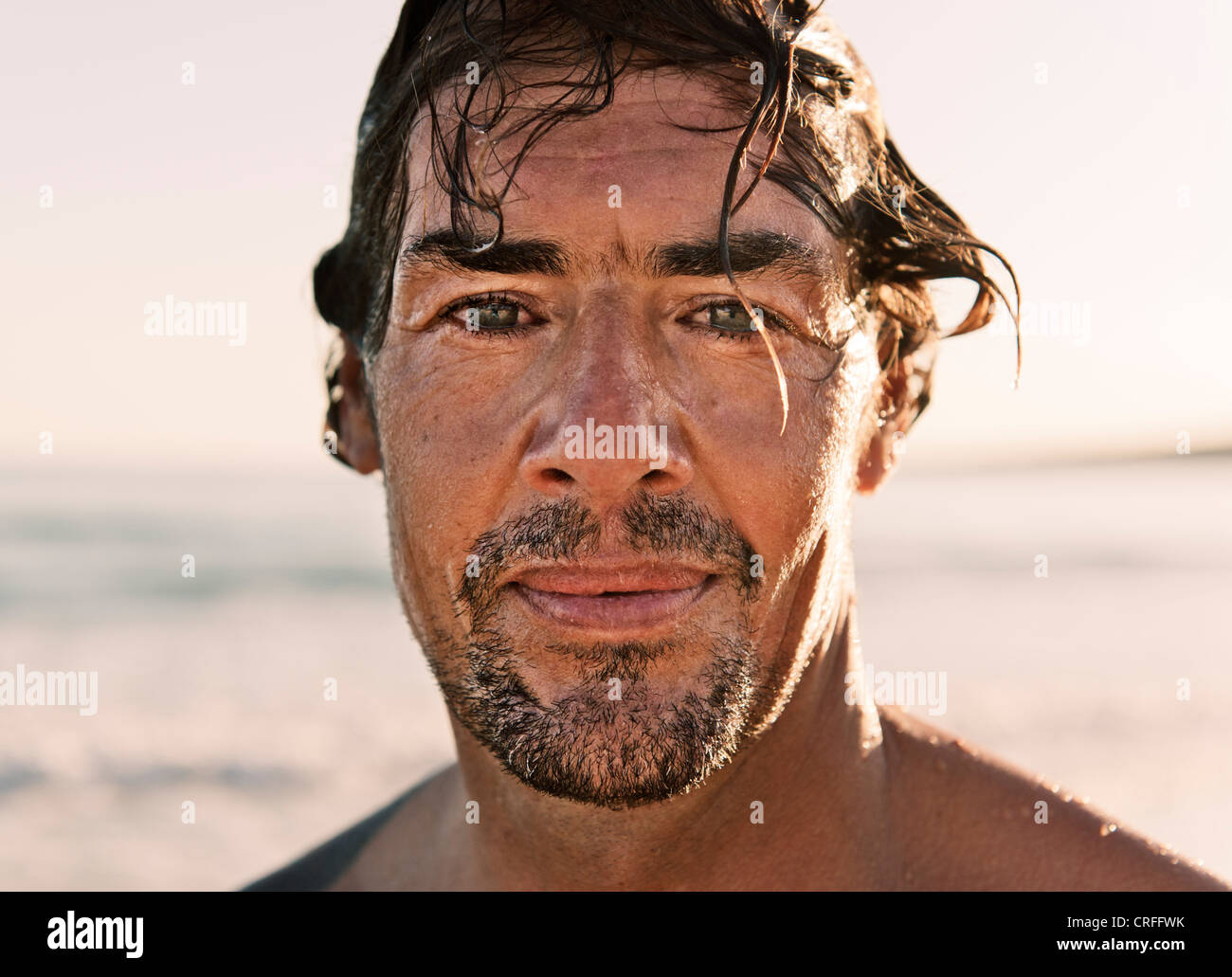 Hispanic man face beach hi-res stock photography and images - Alamy