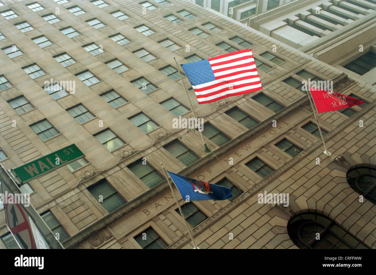 Nyse wall street sign stock exchange facade hi-res stock photography ...
