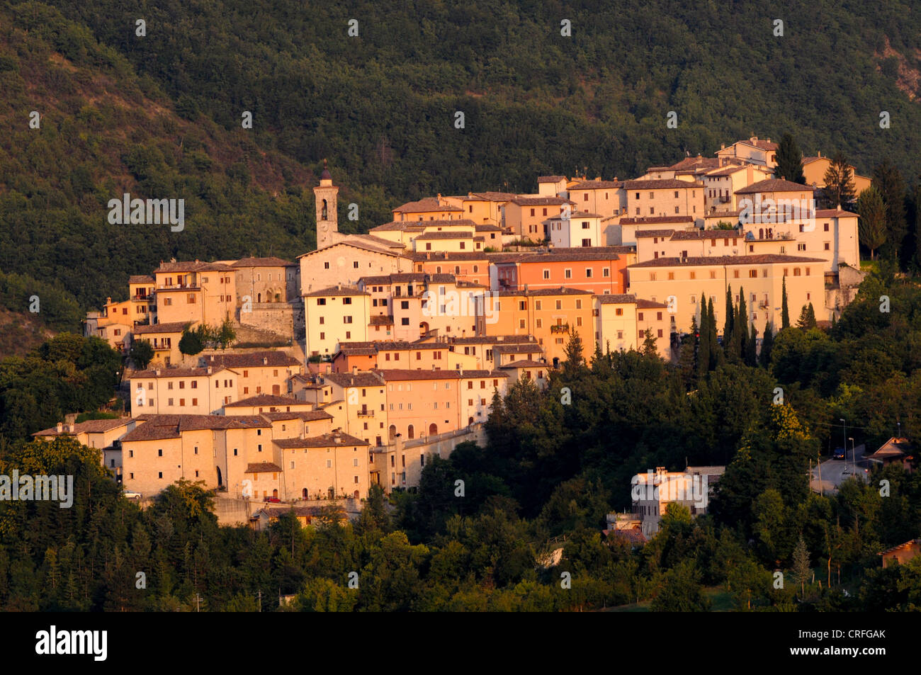 The town of Preci, Umbria, Italy Stock Photo - Alamy