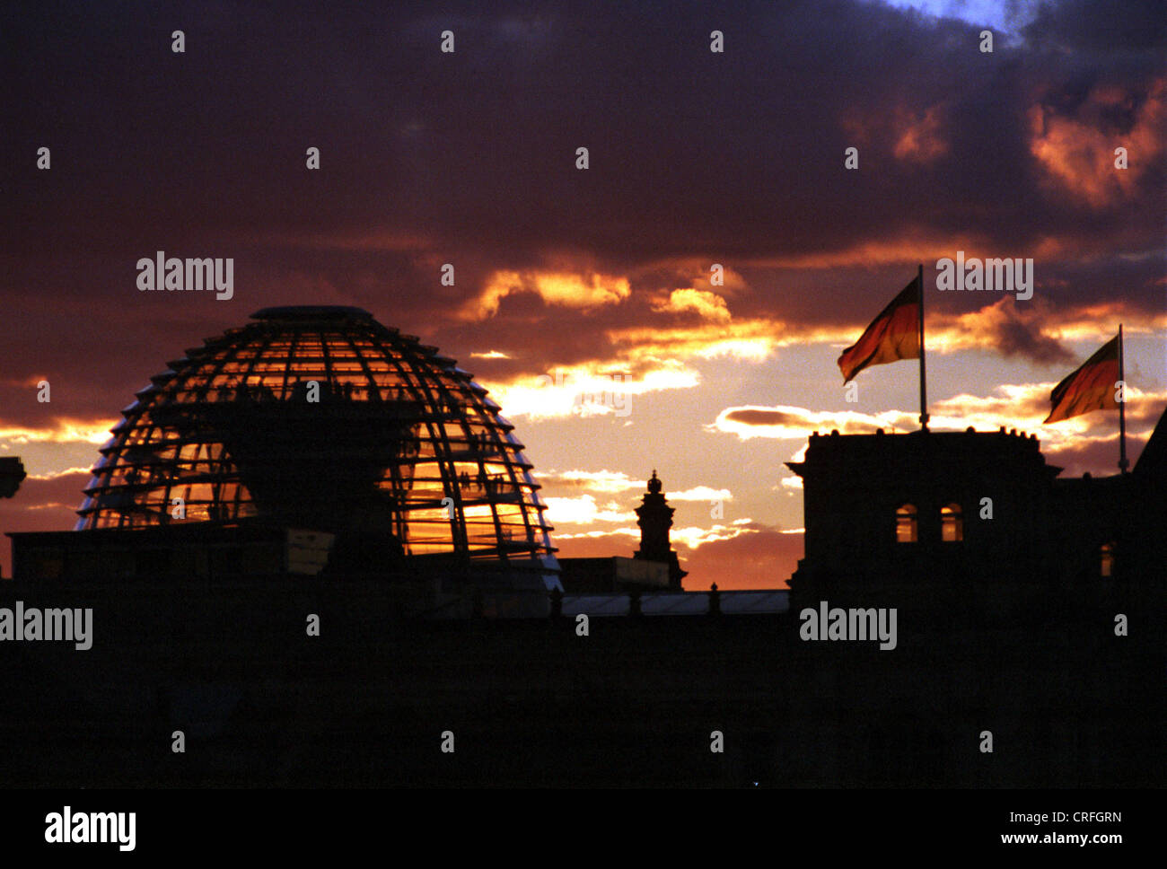 Berlin, Germany, sunset behind the Reichstag Stock Photo - Alamy