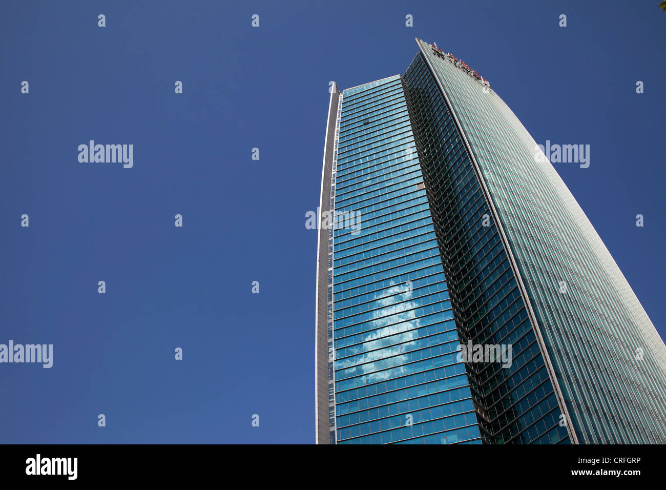 Tall glass Sinosteel office building in Zhongguancun or Zhong Guan Cun ...
