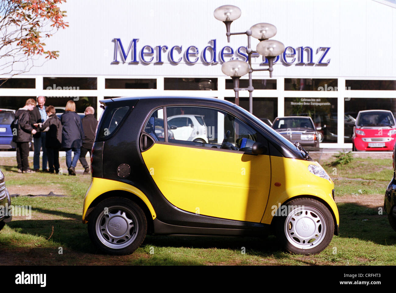 Berlin germany smart sales center hi-res stock photography and images ...