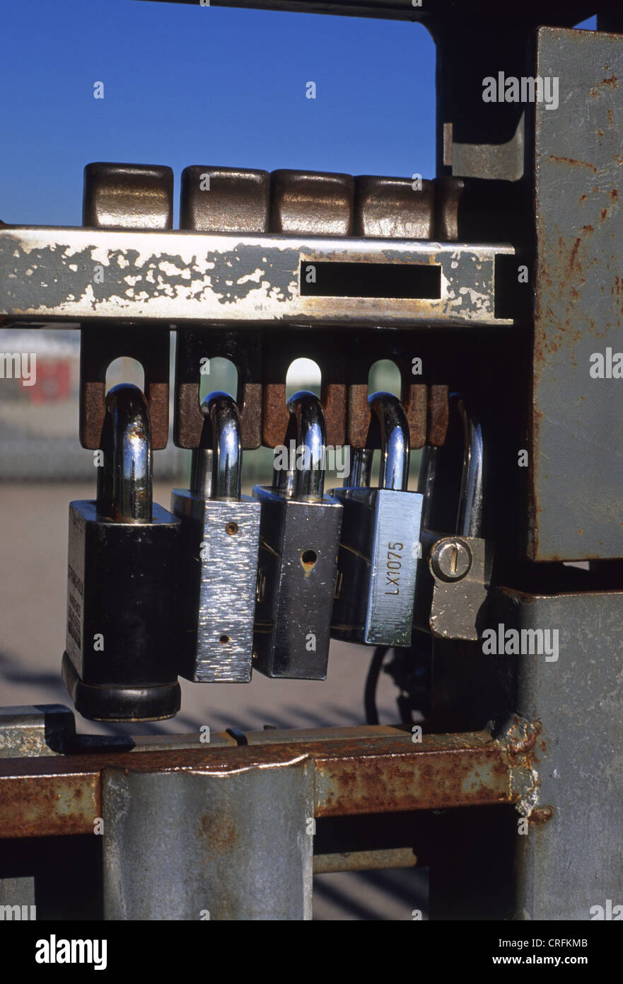 Padlocked building site hi-res stock photography and images - Alamy