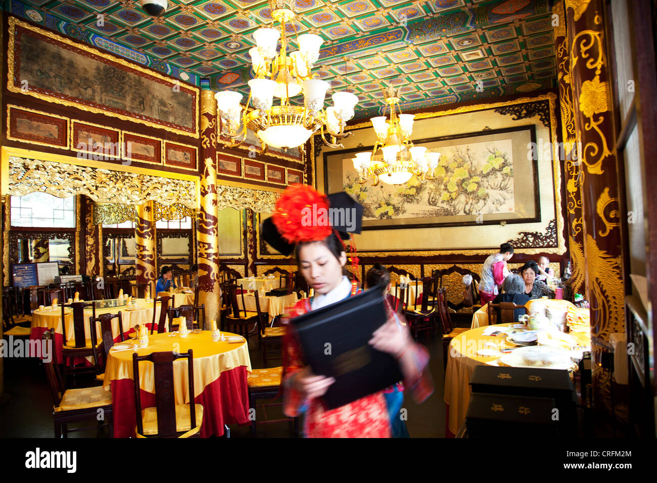 Chinese restaurant interior historical hi-res stock photography and ...
