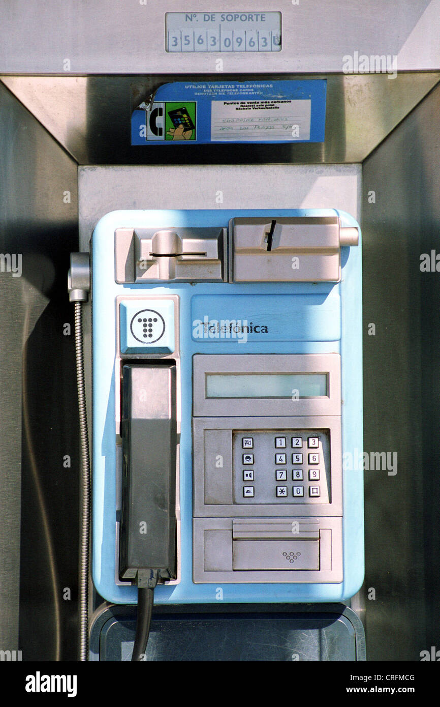 Payphone spain hi-res stock photography and images - Alamy