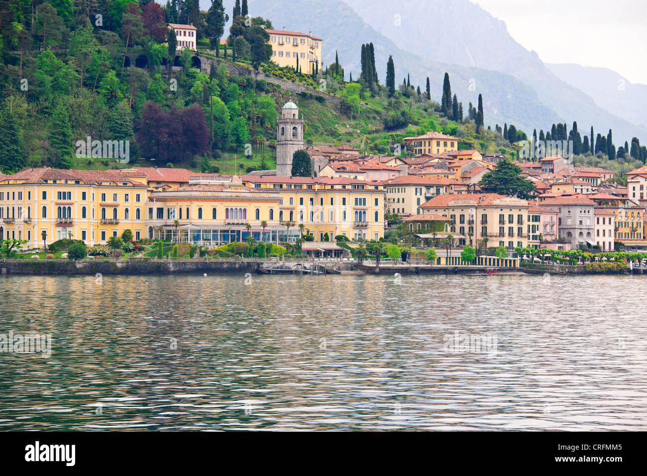 Ferries on lake como hi-res stock photography and images - Alamy