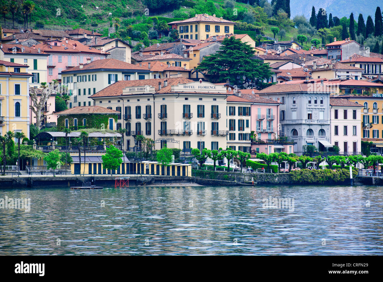 Ferries on lake como hi-res stock photography and images - Alamy