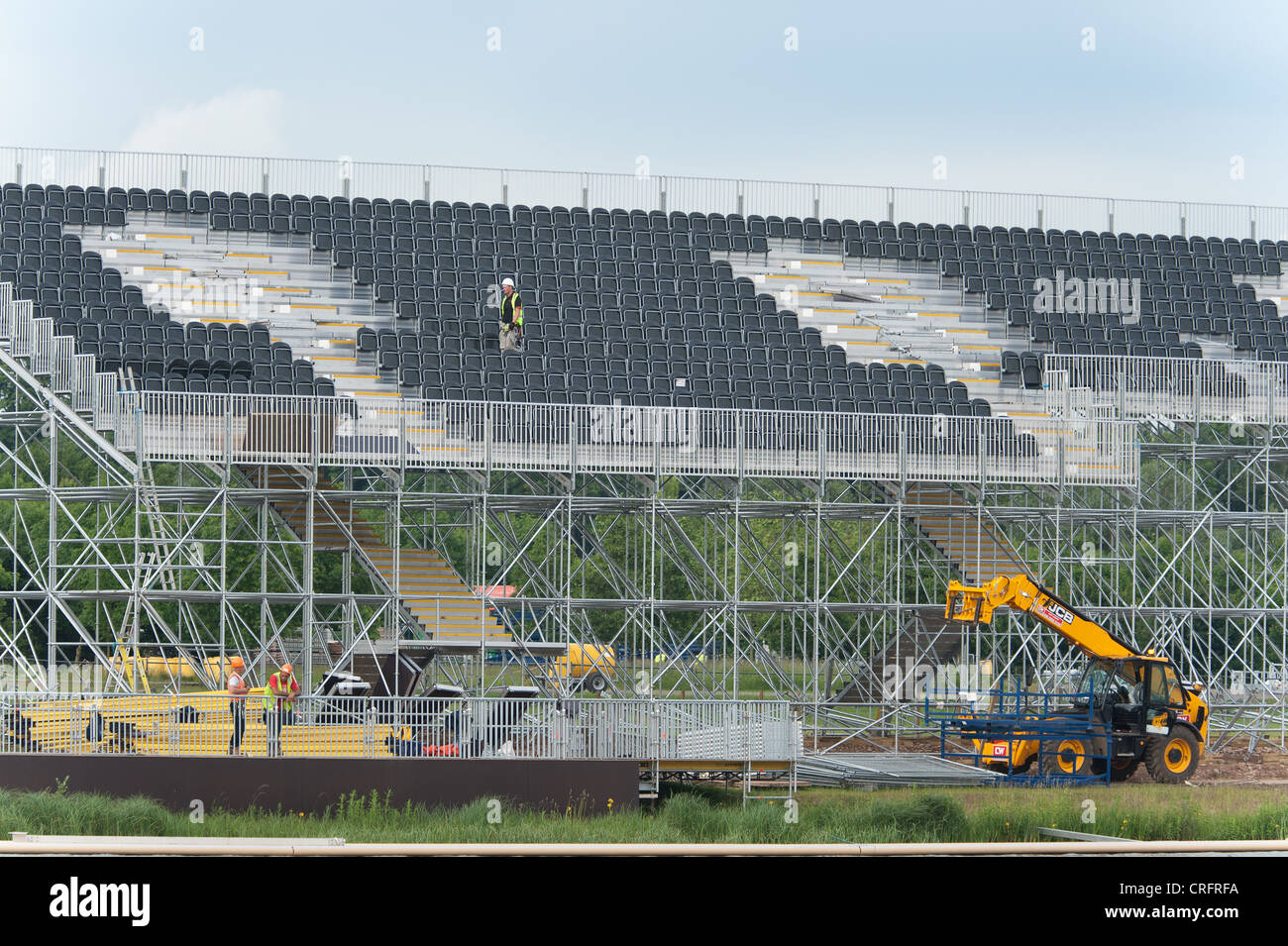Spectator stand hi-res stock photography and images - Alamy