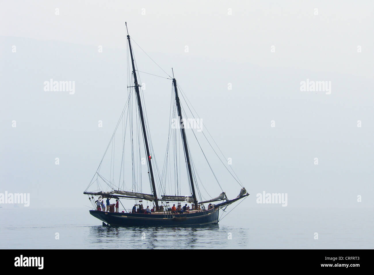 Sport sailing bad weather hi-res stock photography and images - Alamy