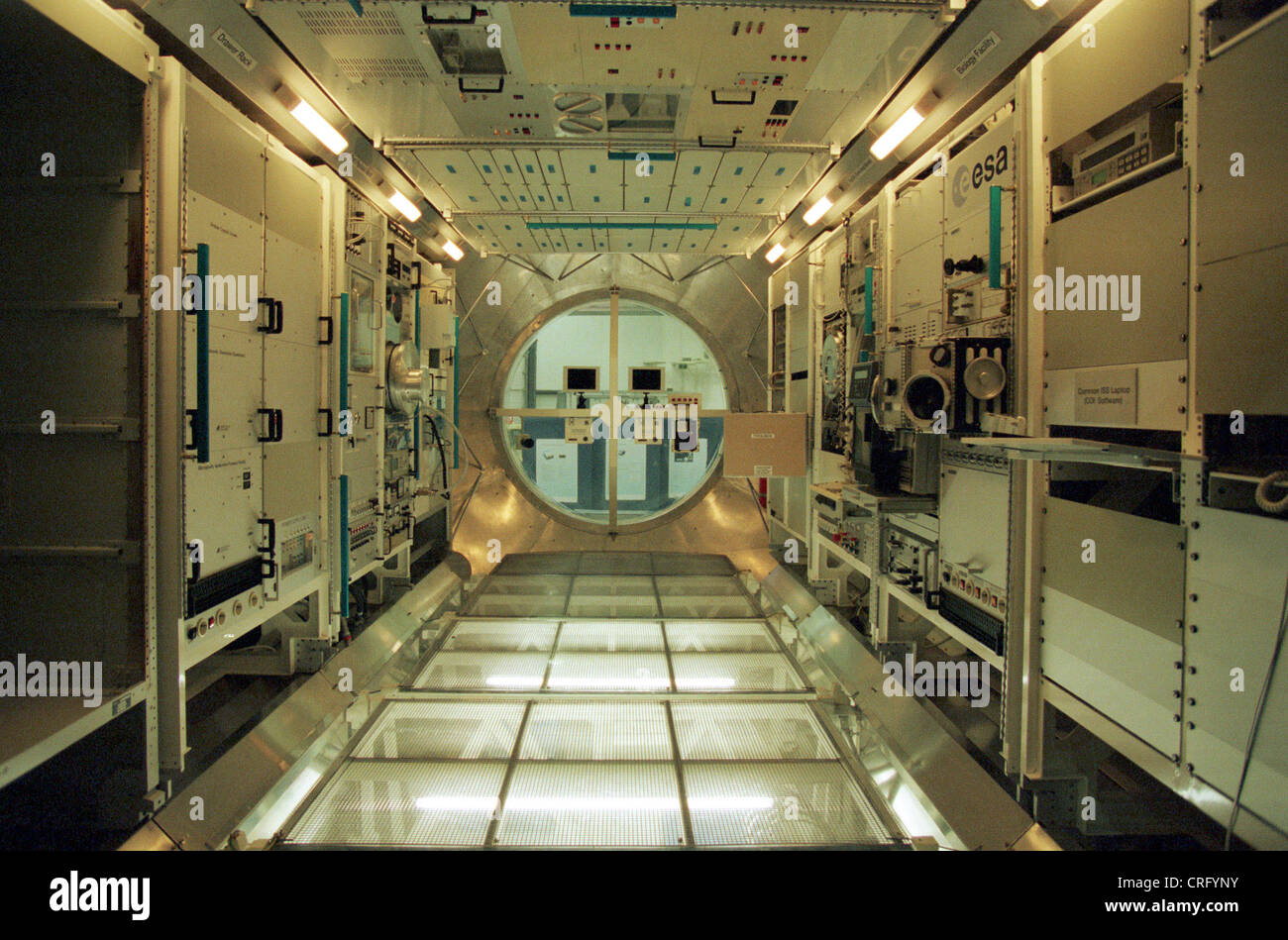 Columbus laboratory hi-res stock photography and images - Alamy