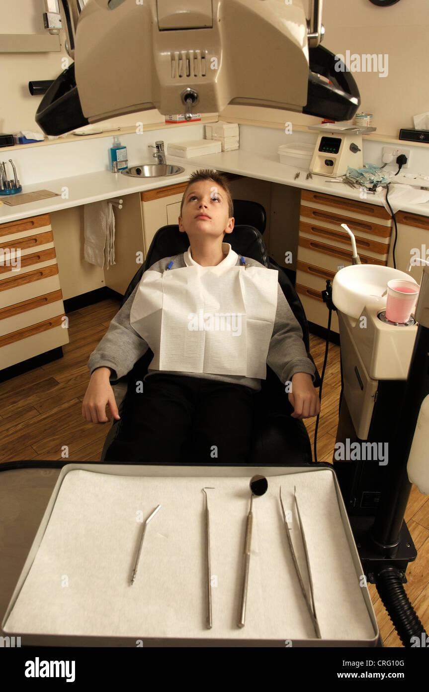 Apprehensively hi-res stock photography and images - Alamy