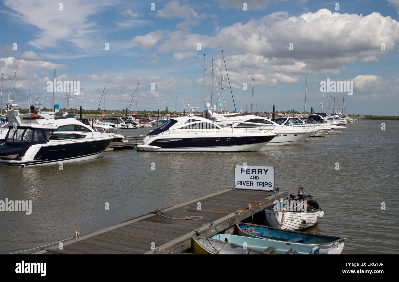 River crouch hi-res stock photography and images - Alamy