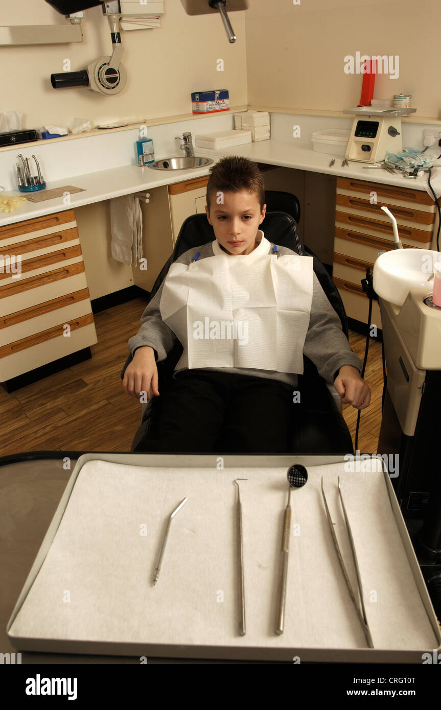 Apprehensively hi-res stock photography and images - Alamy