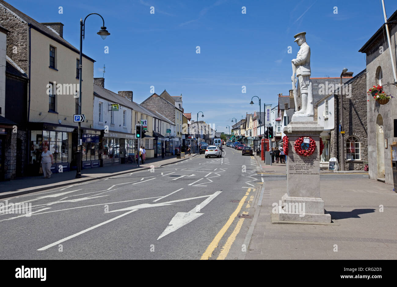 Cowbridge high street hi-res stock photography and images - Alamy
