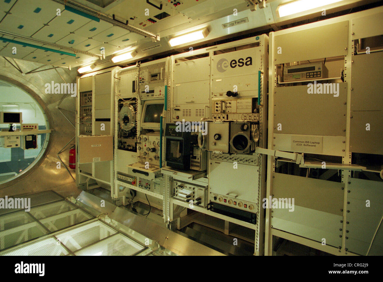 Columbus laboratory hi-res stock photography and images - Alamy