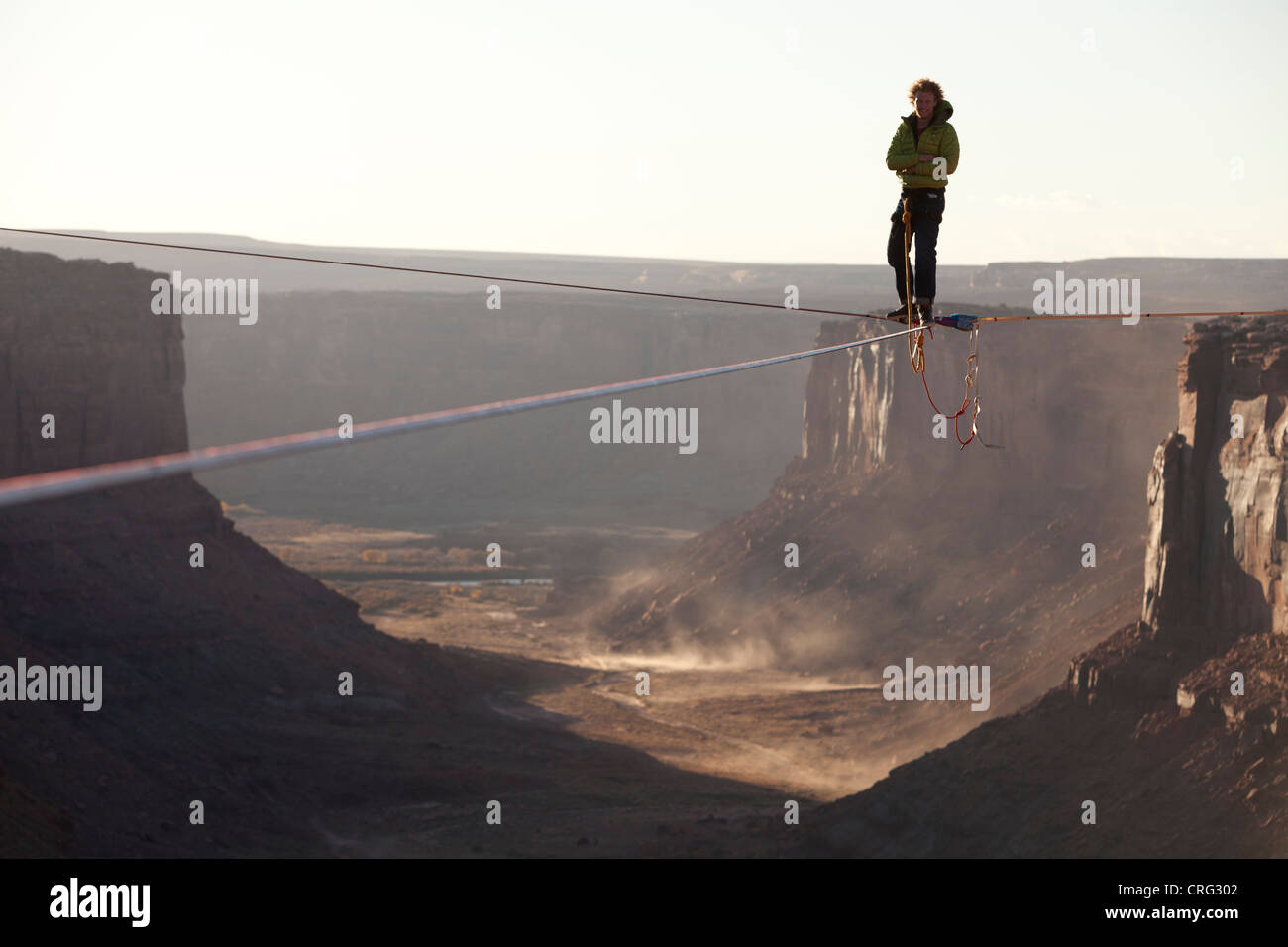 Andy lewis highlining in moab utah hi-res stock photography and images ...