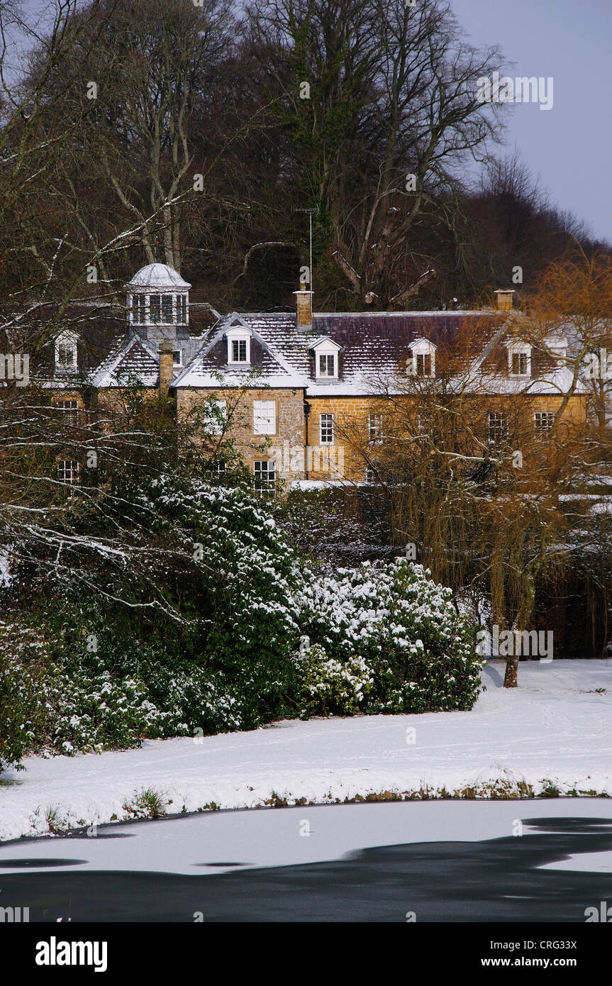 A Dorset manor house in the snow in Winter UK Stock Photo - Alamy