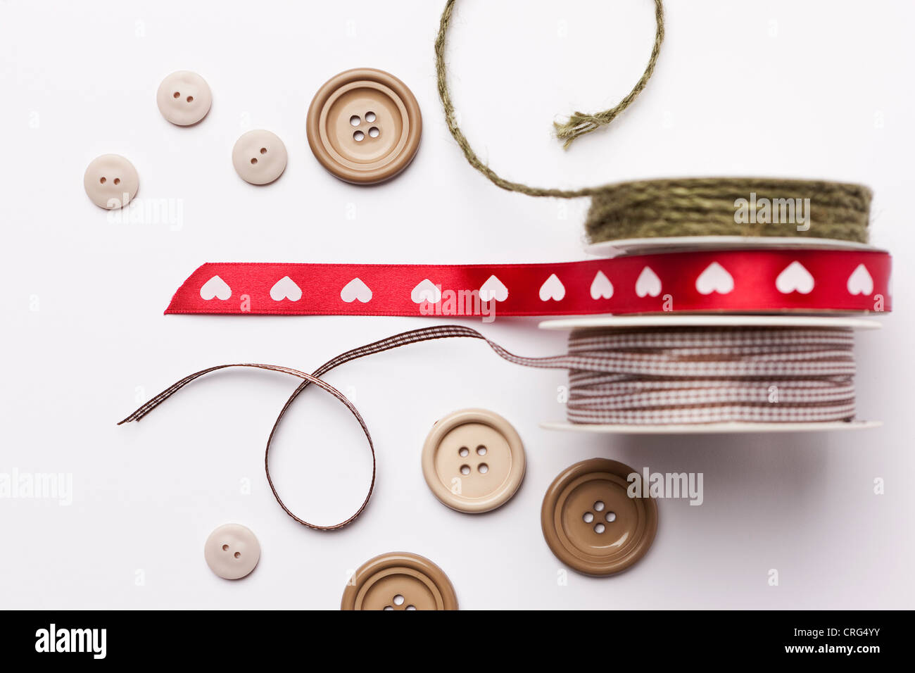 Ribbon string hi-res stock photography and images - Alamy