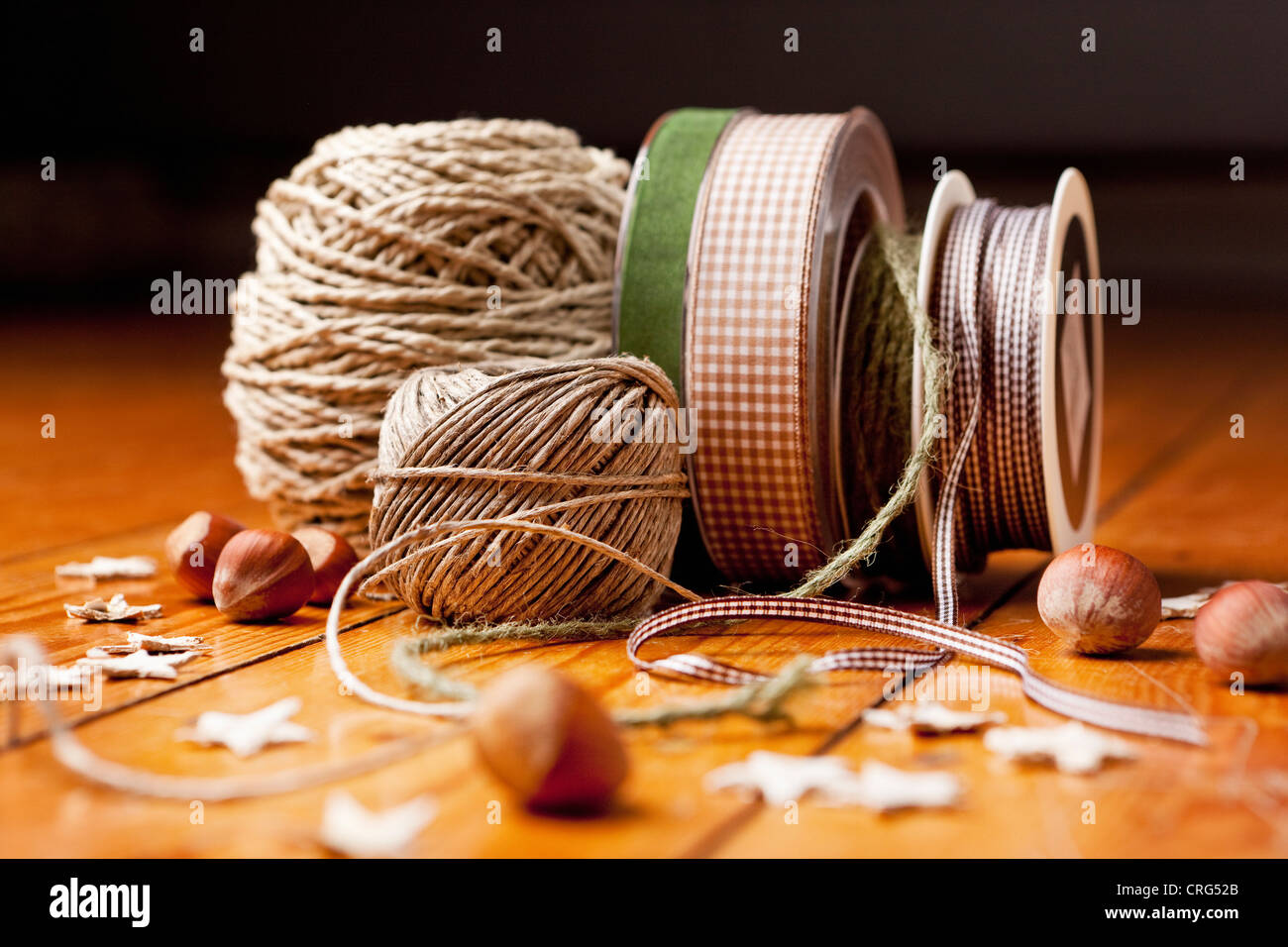 String of nuts hi-res stock photography and images - Alamy