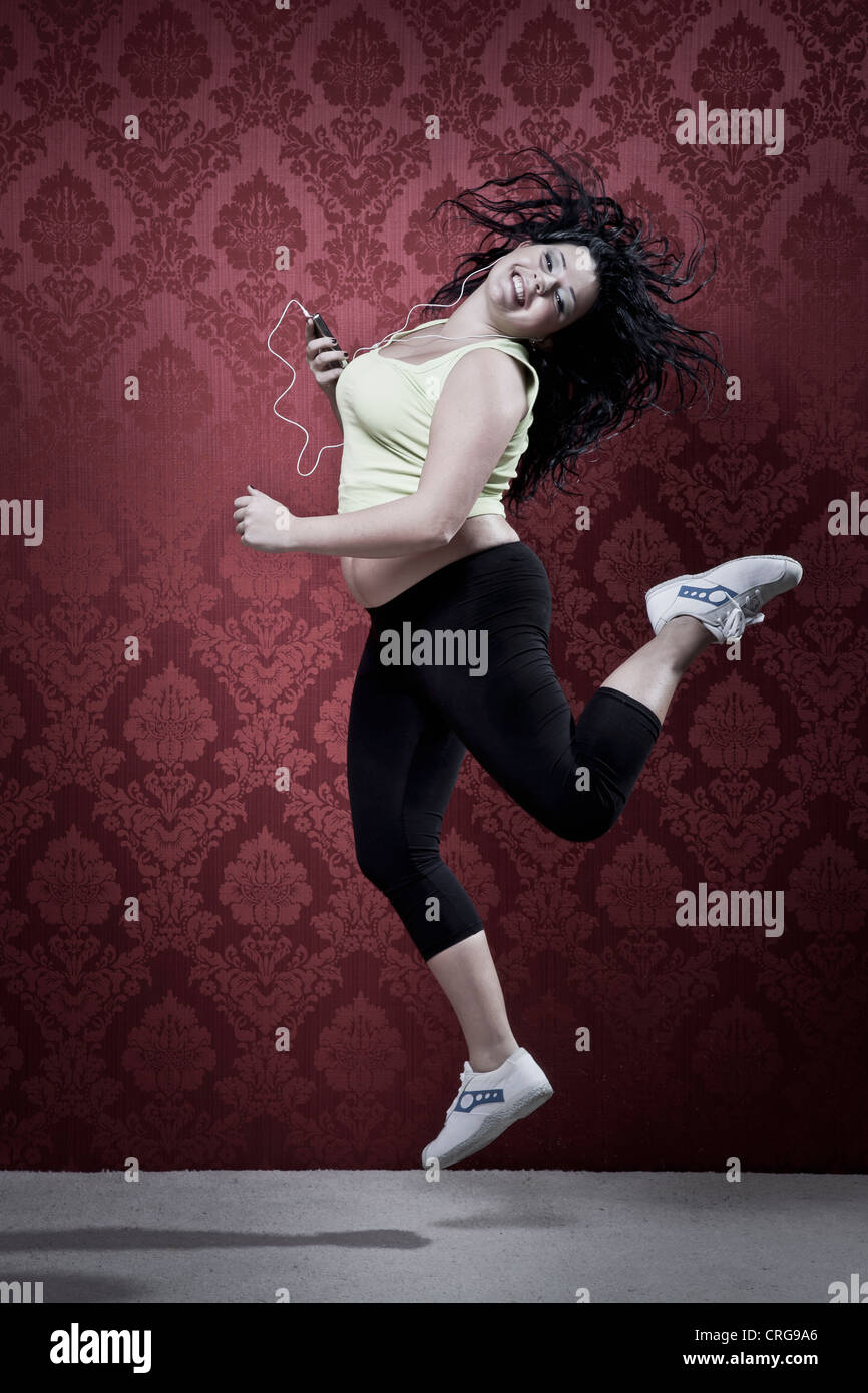 Fat dancing woman hi-res stock photography and images - Alamy