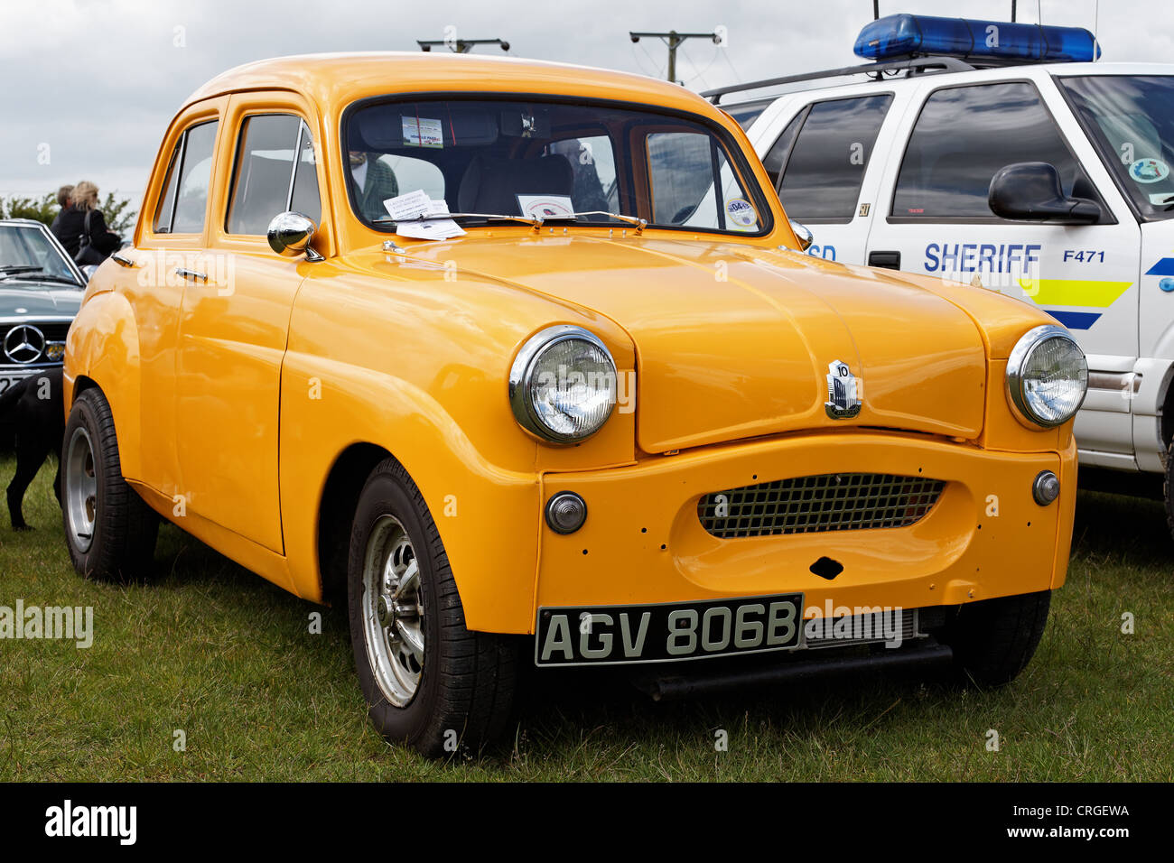 Standard 10 hi-res stock photography and images - Alamy