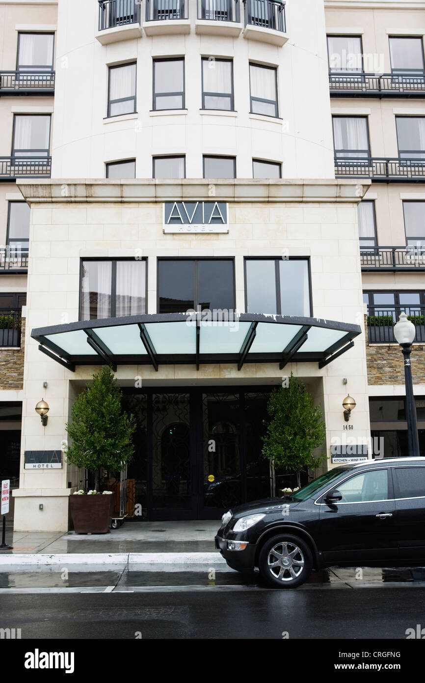 Avia hi-res stock photography and images - Alamy