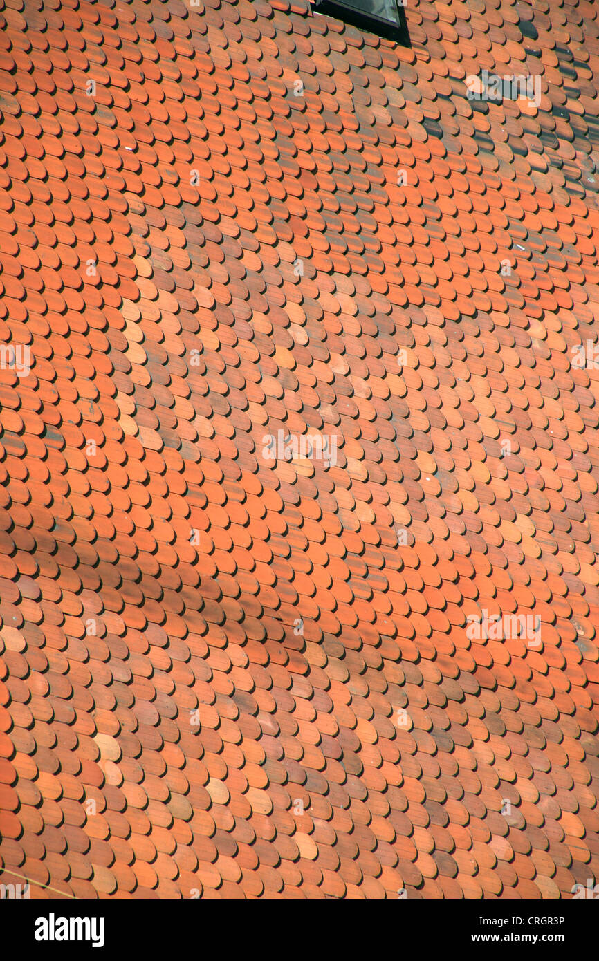 Tiled roof building hi-res stock photography and images - Alamy