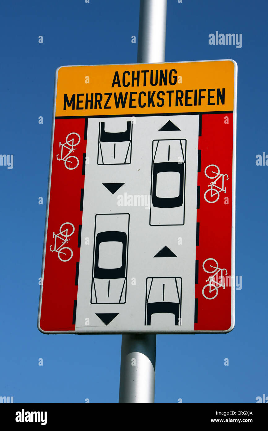 traffic sign signalising cycle track Stock Photo - Alamy
