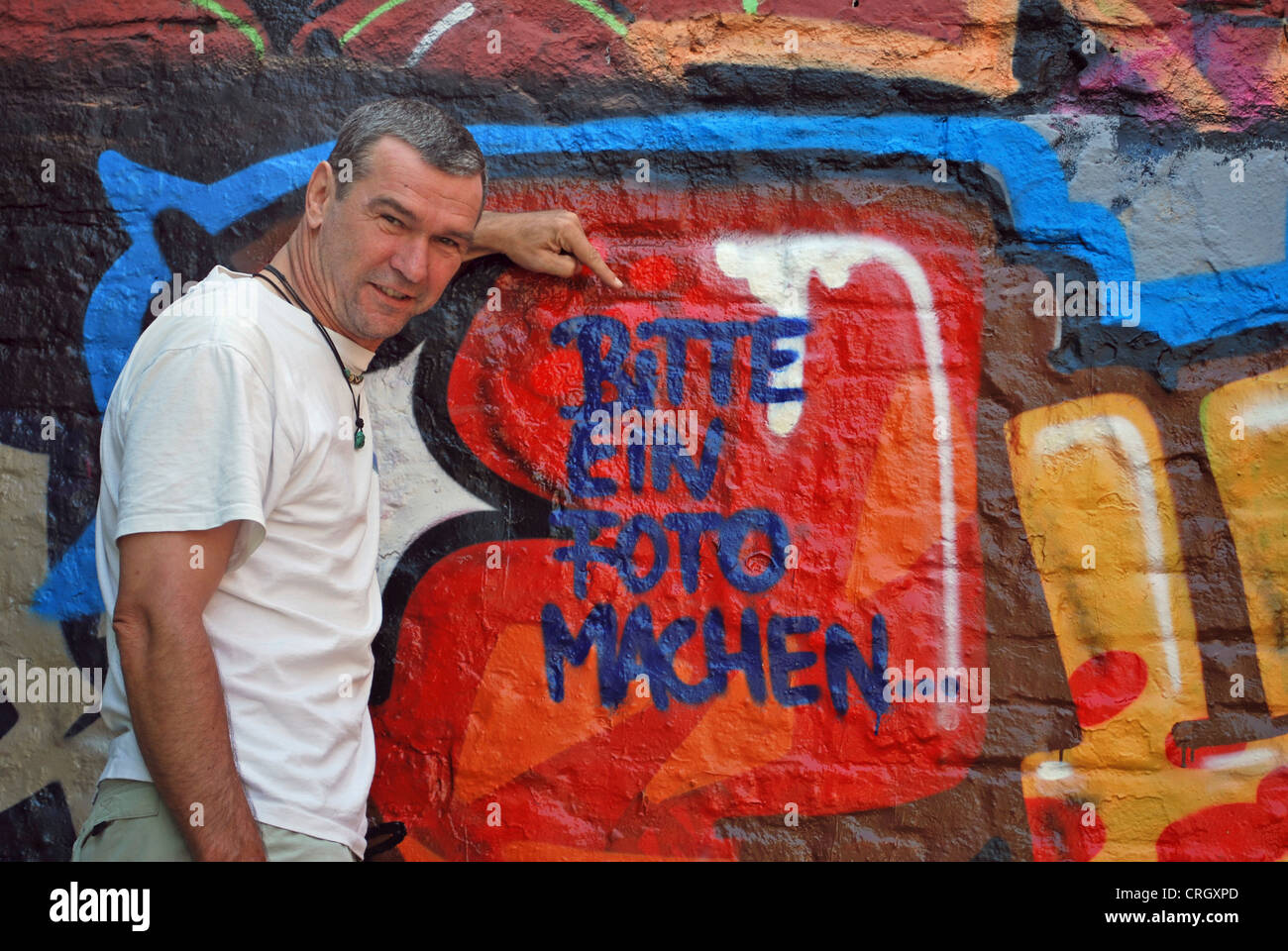 Standing pose symbols hi-res stock photography and images - Alamy