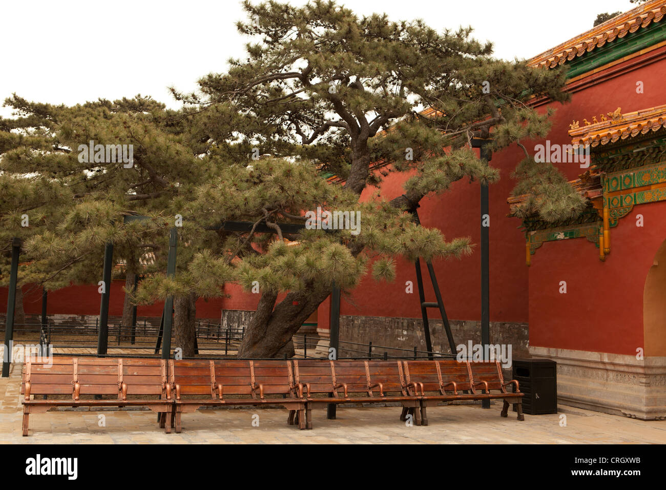 Courtyard benches at Forbidden City, Beijing, China Stock Photo - Alamy