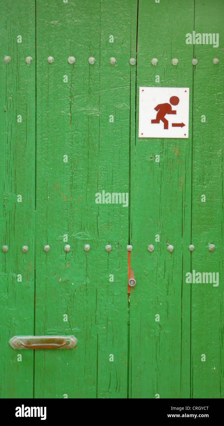 Emergency exit signs hi-res stock photography and images - Alamy
