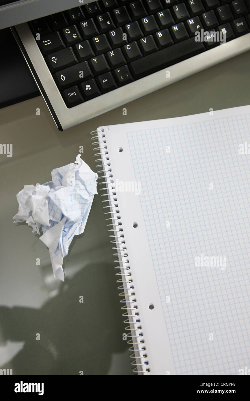 Paper from block hi-res stock photography and images - Alamy