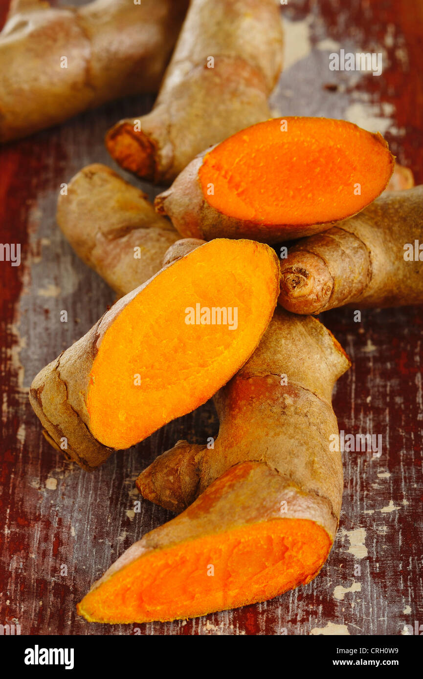Turmeric root hi-res stock photography and images - Alamy