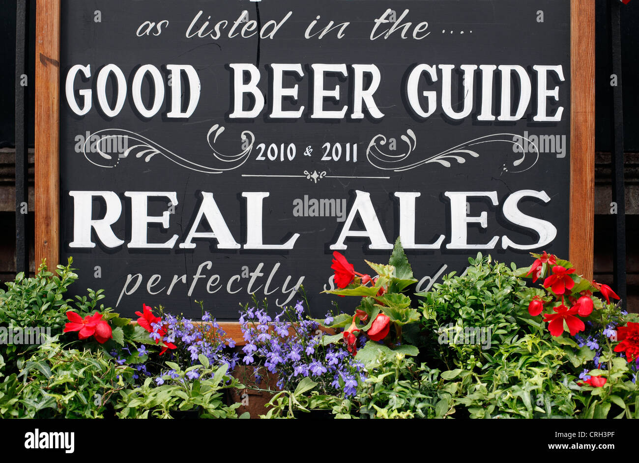 Good pub guide hi-res stock photography and images - Alamy