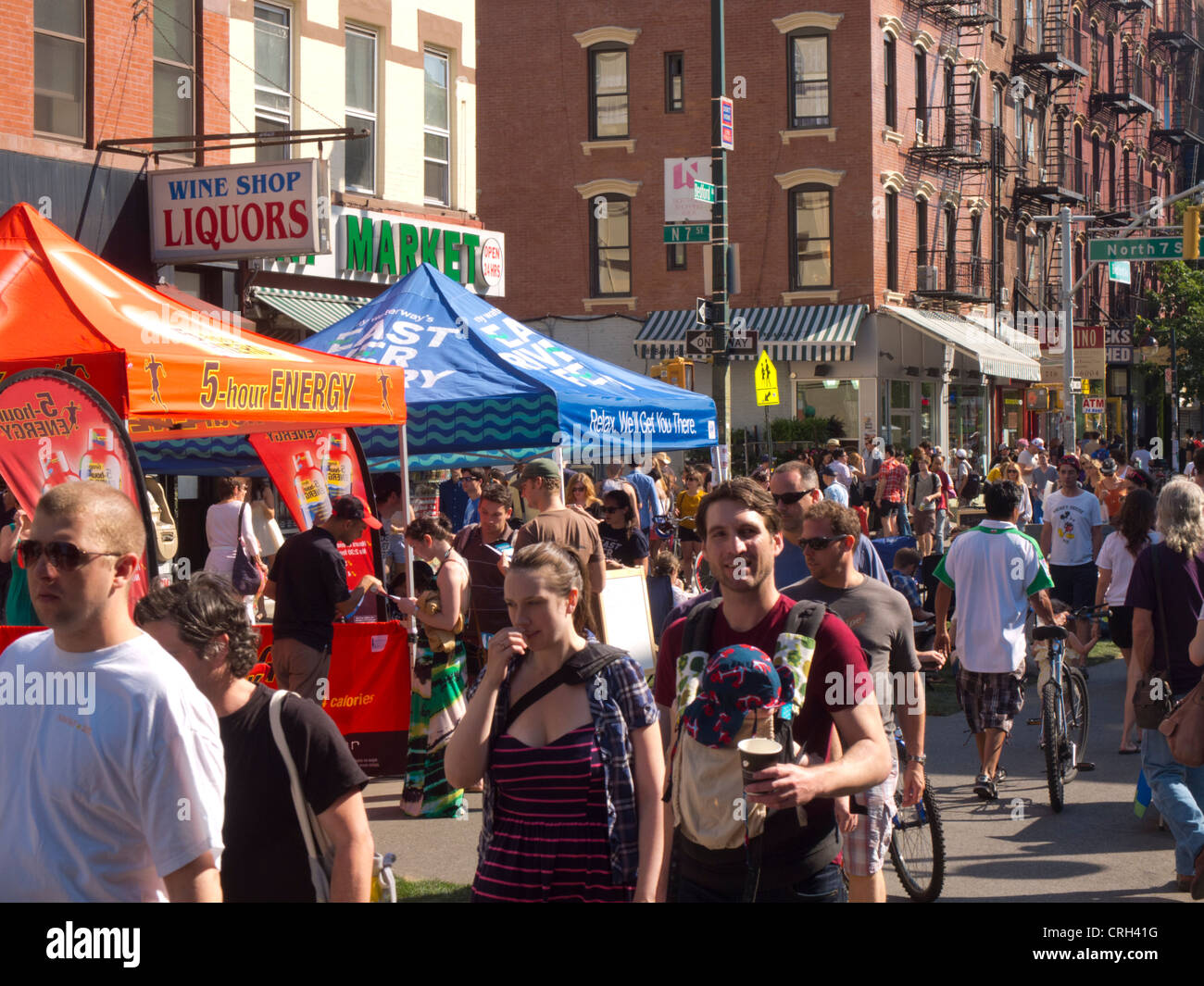 Williamsburg summer street fair in Brooklyn NYC Stock Photo - Alamy
