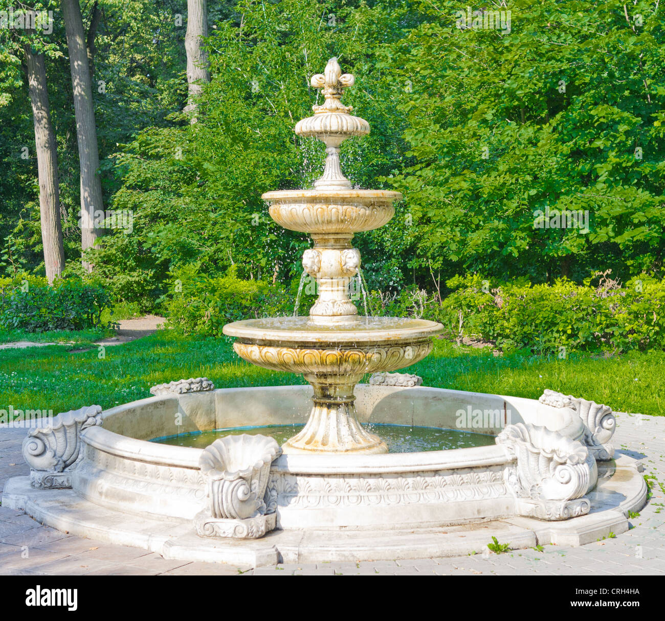 Ancient Fountain in Kuzminki Park, Moscow Stock Photo - Alamy