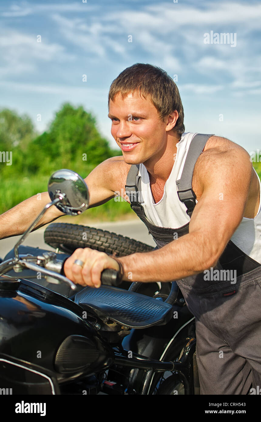 Pushing motorcycle hi-res stock photography and images - Alamy