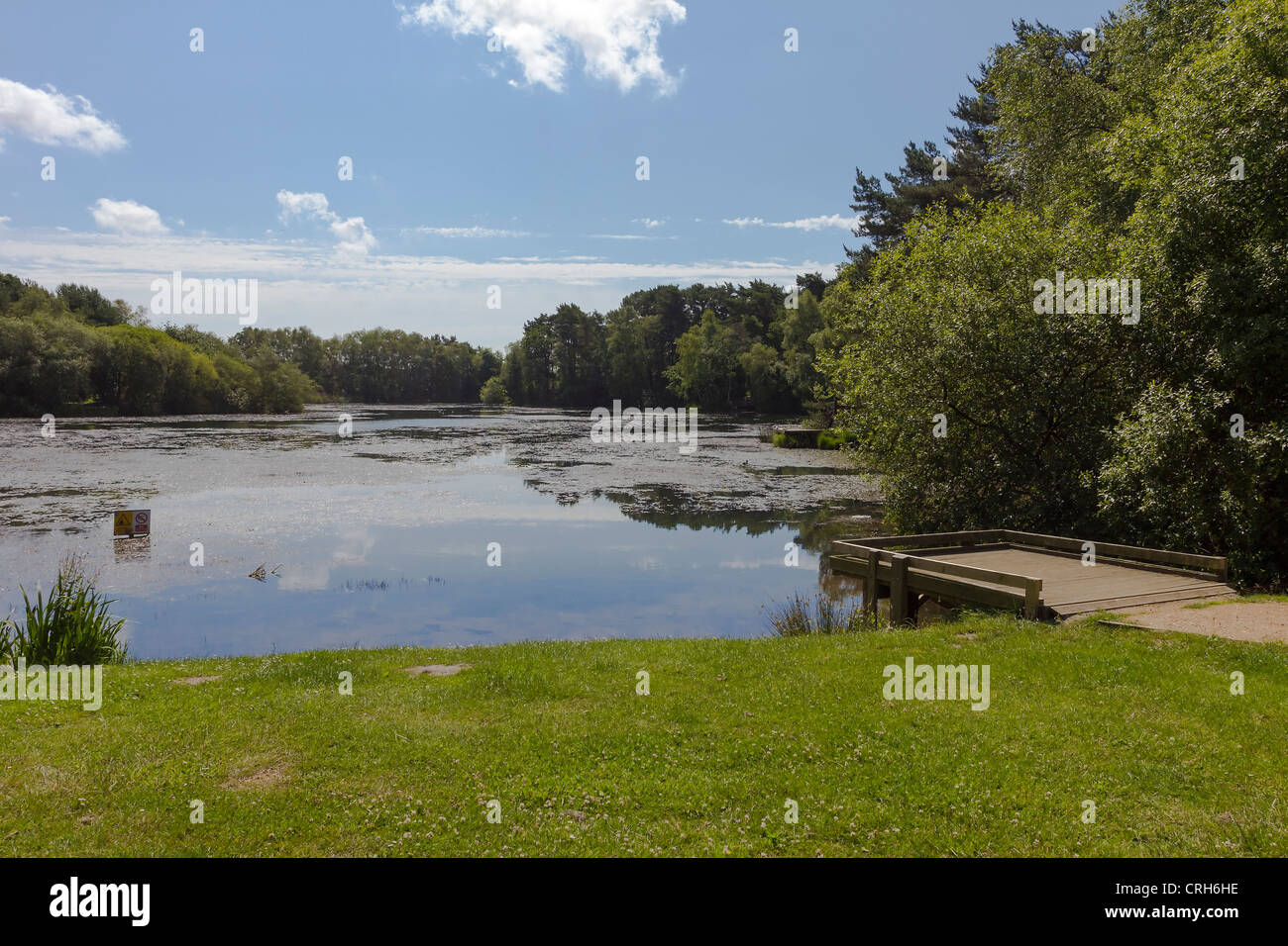 Fishing platform hi-res stock photography and images - Alamy