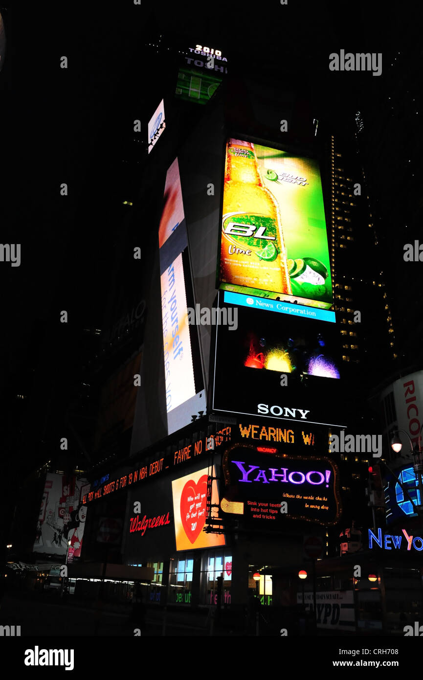 Walgreens times square hi-res stock photography and images - Alamy