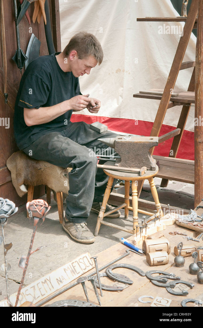 Outdoor blacksmiths shop craft hi-res stock photography and images - Alamy