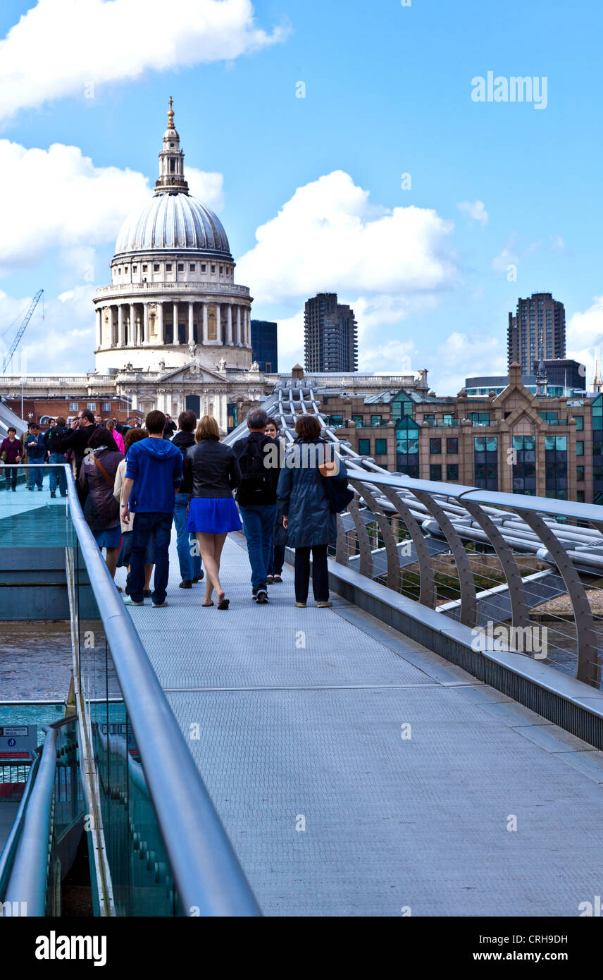 Millennium Bridge Across Thames with People Walking Stock Photo - Alamy