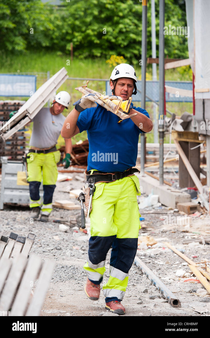 Heavy frame hi-res stock photography and images - Alamy