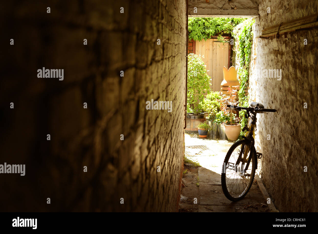 Bright alleyway hi-res stock photography and images - Alamy