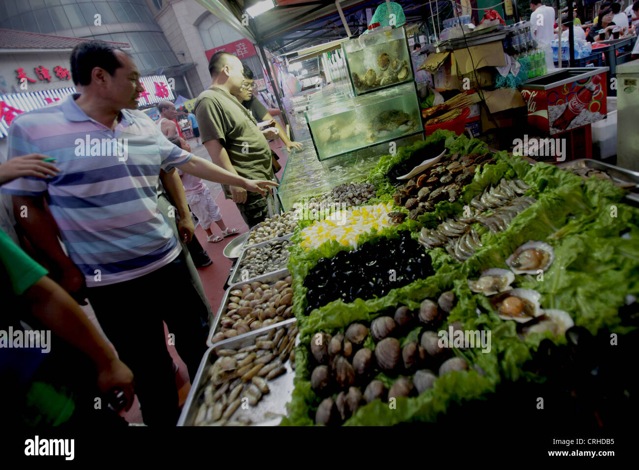 Without adequate warning, shells are still sold in the seafood street ...