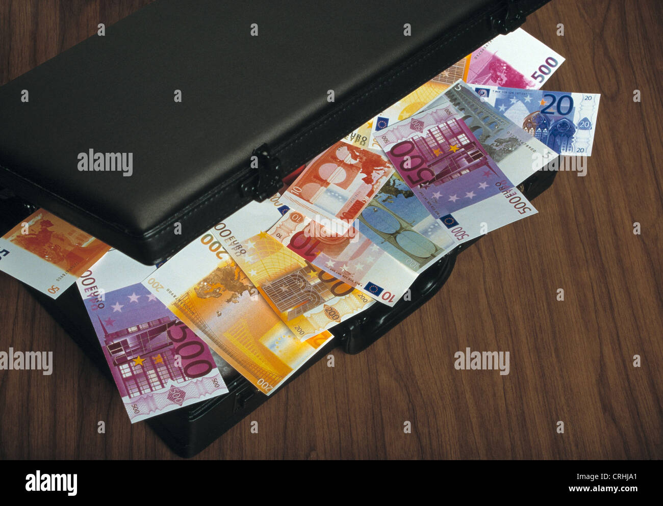 Briefcase money euro hi-res stock photography and images - Alamy