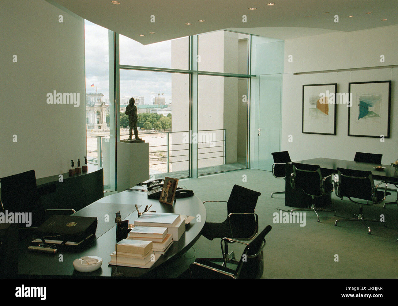 Germany government office hi-res stock photography and images - Alamy