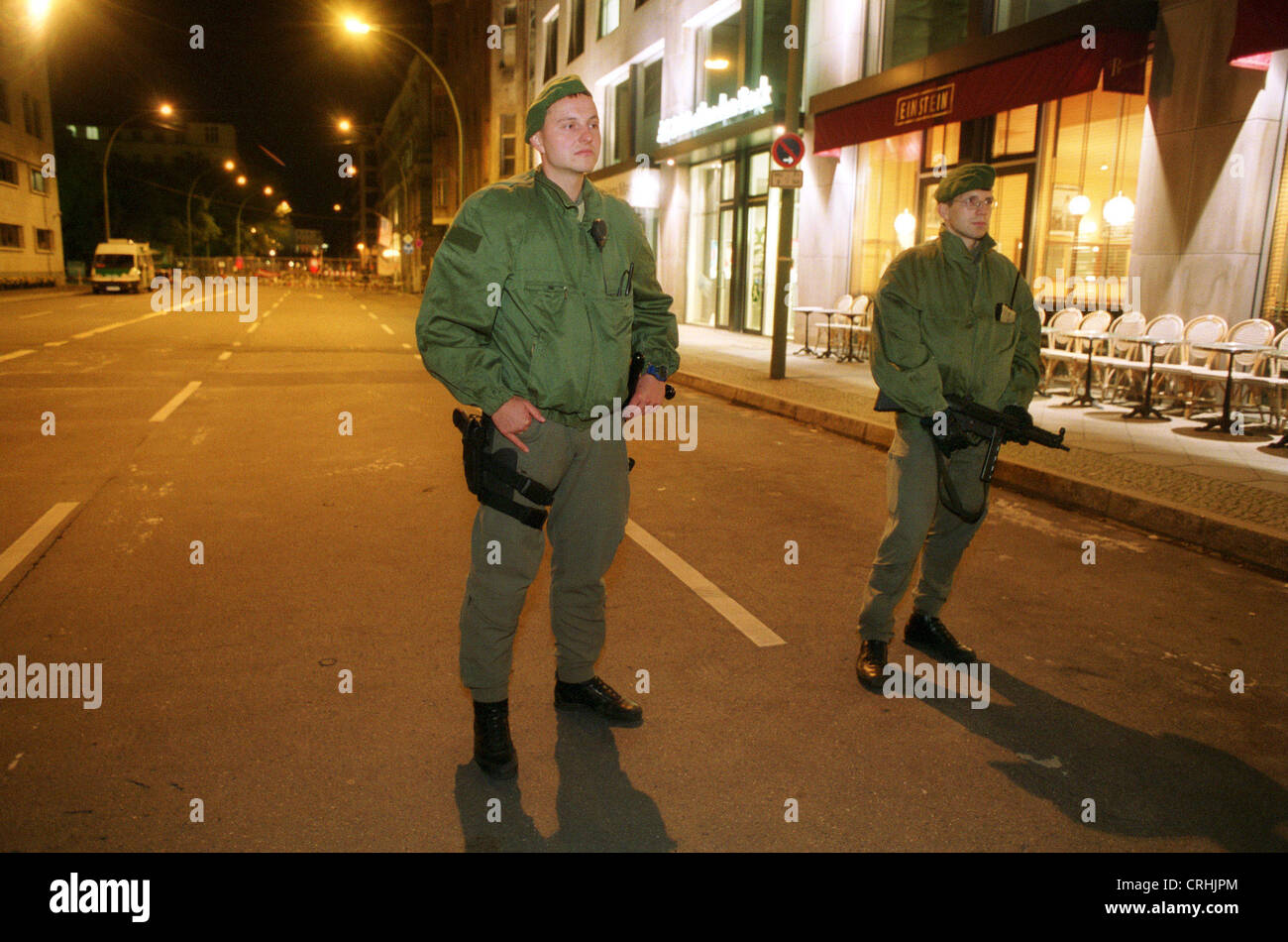 Germany police pistol hi-res stock photography and images - Alamy