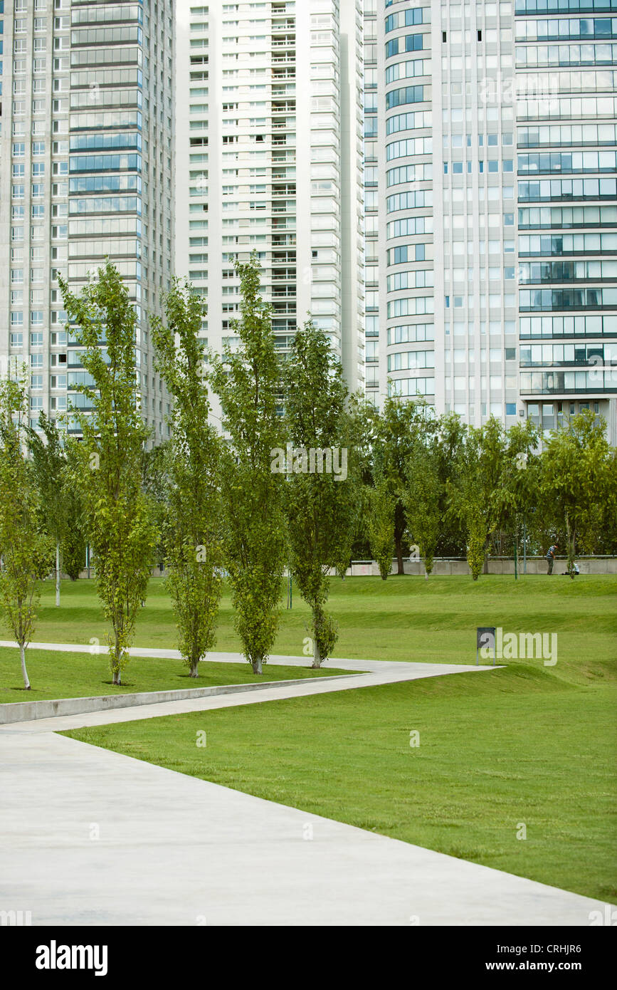 Office park hi-res stock photography and images - Alamy