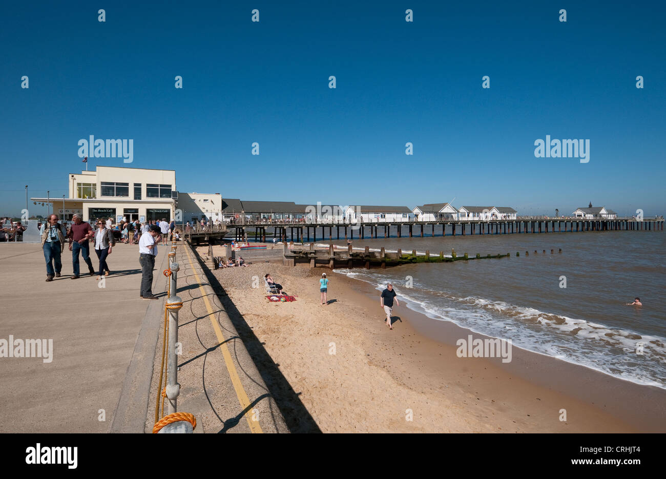 Southwold suffolk uk seafront summer hi-res stock photography and ...