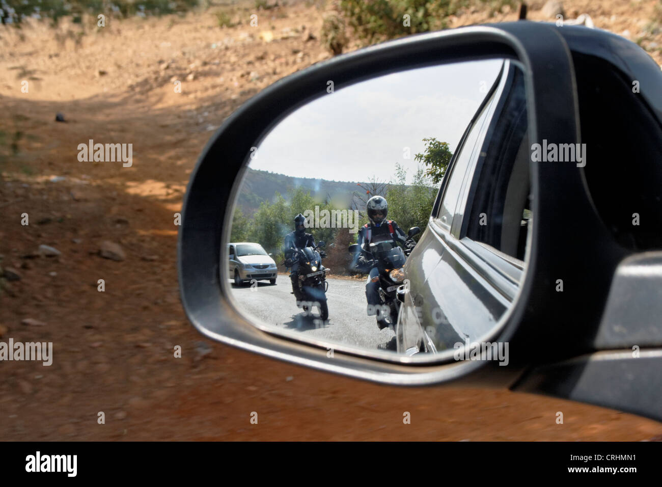 Moving mirror lines hi-res stock photography and images - Alamy